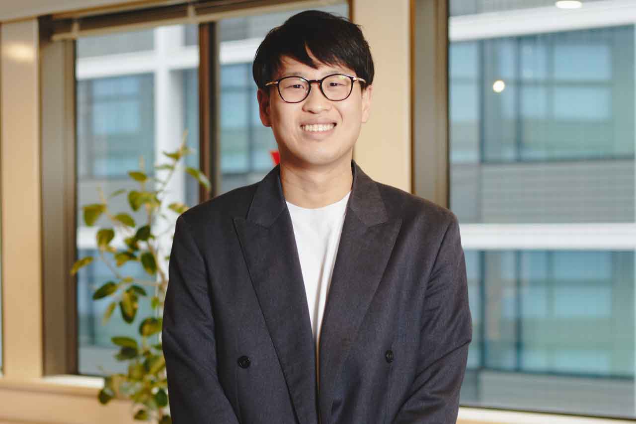 【リサーチャー＆エンジニア】“研究から実装”にこだわるEAGLYSは、先端技術と本気で向き合える場所 | EAGLYS